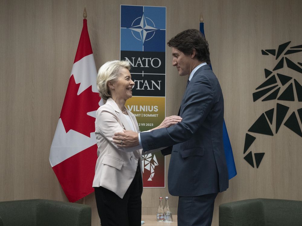 Former senator, MP and journalist Pat Carney dies at age 88 | Toronto Sun