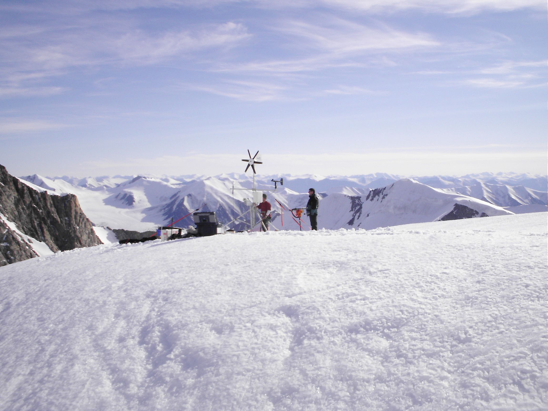 Ottawa closing Arctic weather stations despite climate change: Memo ...