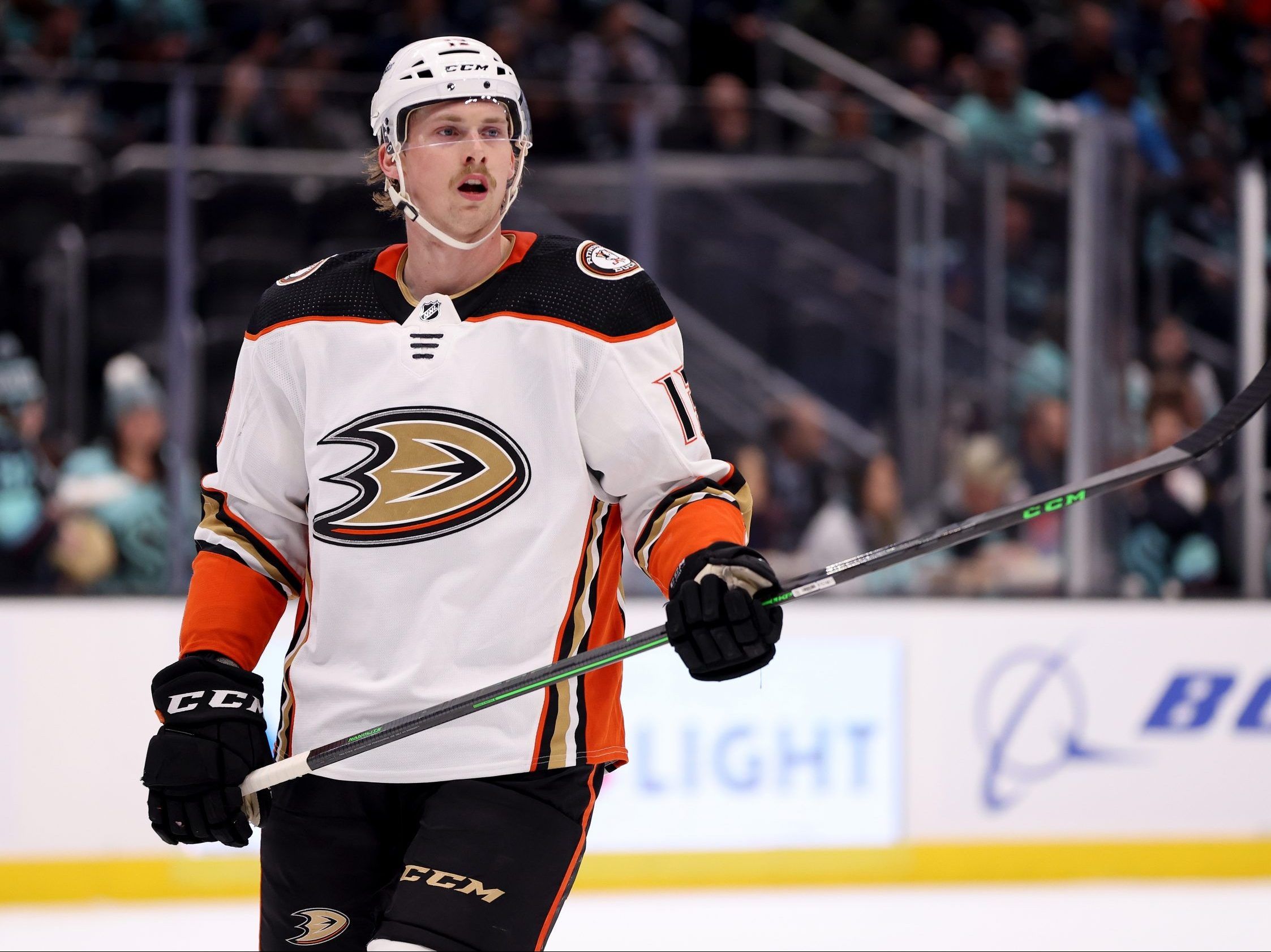 Maple Leafs add big Simon Benoit to undersized blueline | Toronto Sun