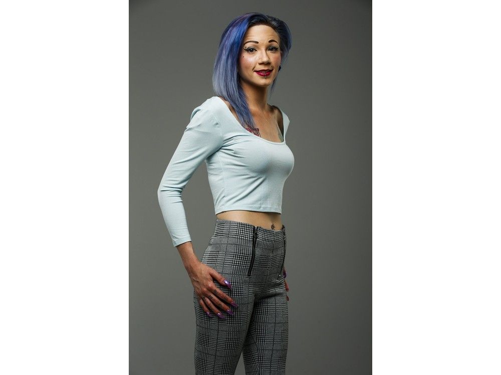 SUNshine Girl Emily | Toronto Sun