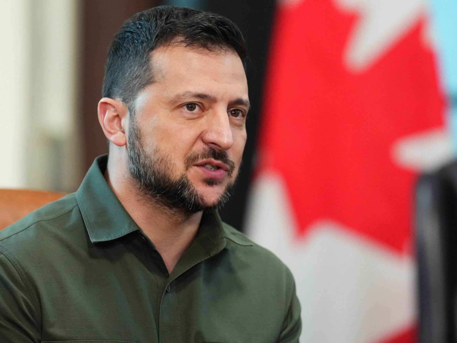 CAUGHT ON CAMERA: Zalenskyy thanks Canadians for supporting Ukraine ... CAUGHT ON CAMERA: Zalenskyy thanks Canadians for supporting Ukraine ...