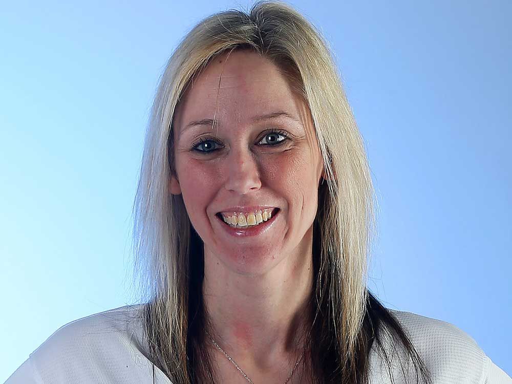 SUNshine Girl Crystal | Toronto Sun