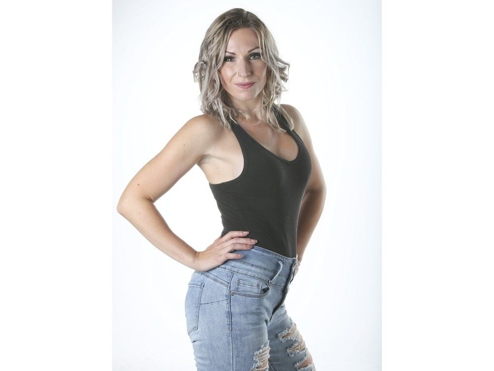 SUNshine Girl Alicia | Toronto Sun