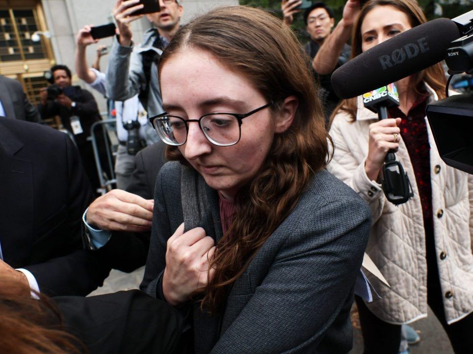 Bankman-Fried's lawyer struggles in cross-examination of key witness ...