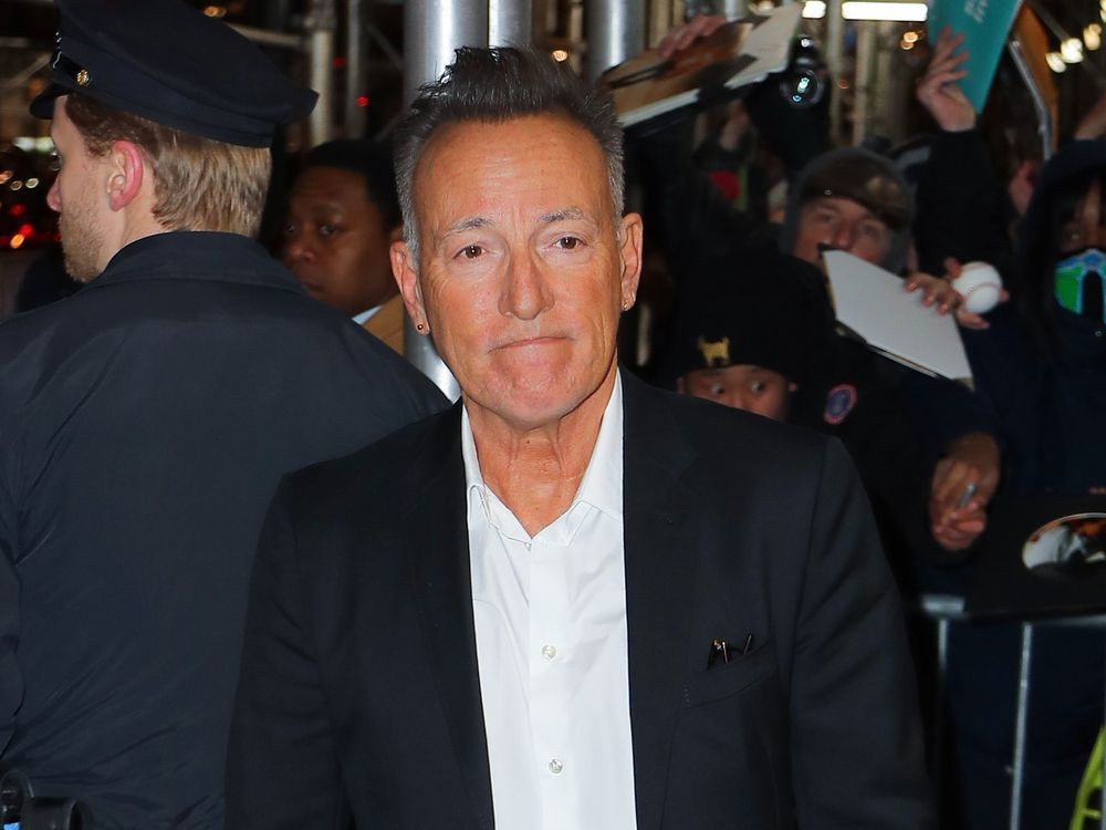 Springsteen 'in great shape' as he recovers from peptic ulcer disease ...