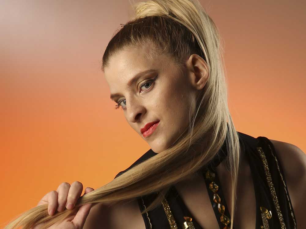 SUNshine Girl Freda | Toronto Sun