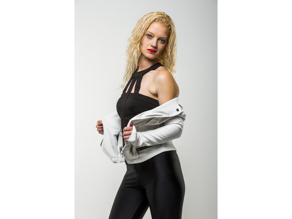 SUNshine Girl Hillary | Toronto Sun