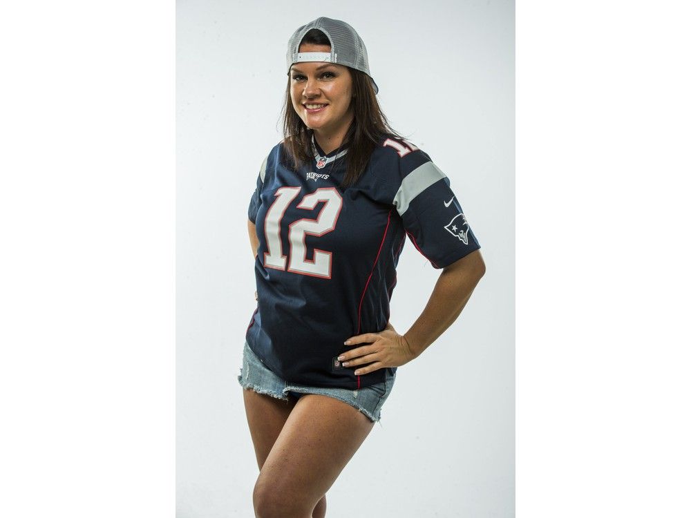 SUNshine Girl Kellye | Toronto Sun