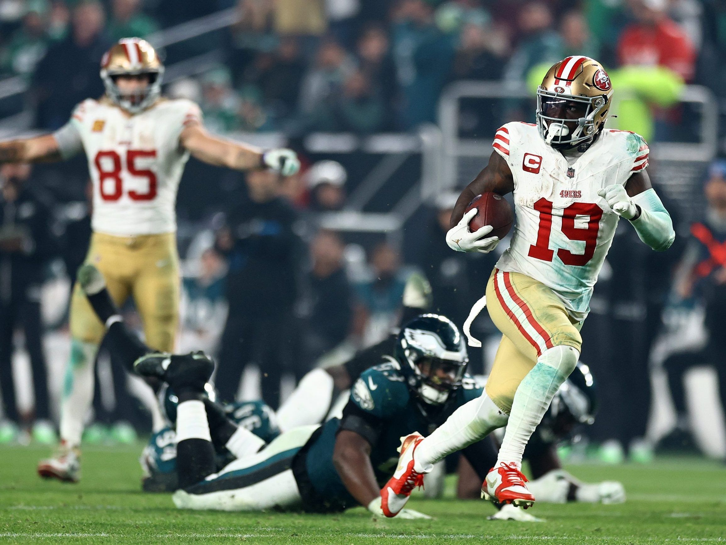 Purdy, Samuel lead unstoppable 49ers offence in trouncing of Eagles ...