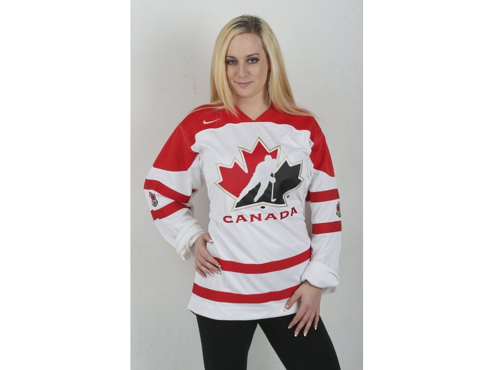 SUNshine Girl Patricia | Toronto Sun