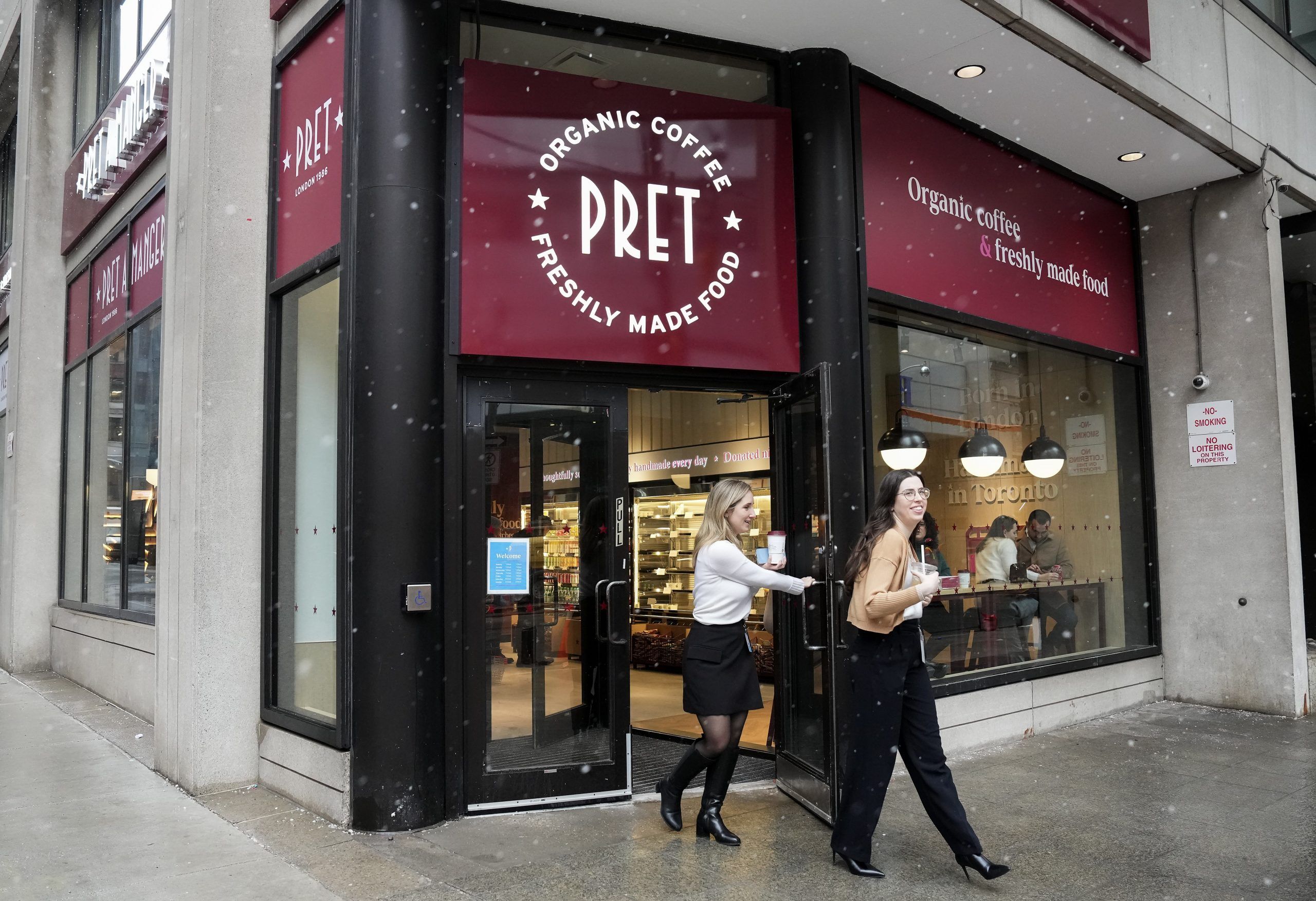 Pret A Manger opens first Canadian standalone restaurant in Toronto ...