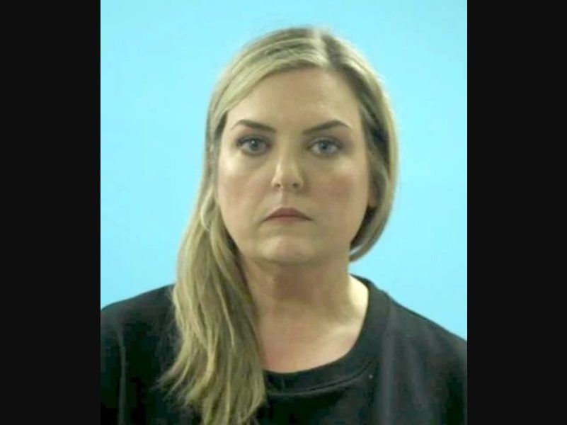 Former ‘teacher of the year’ accused of molesting her female student ...