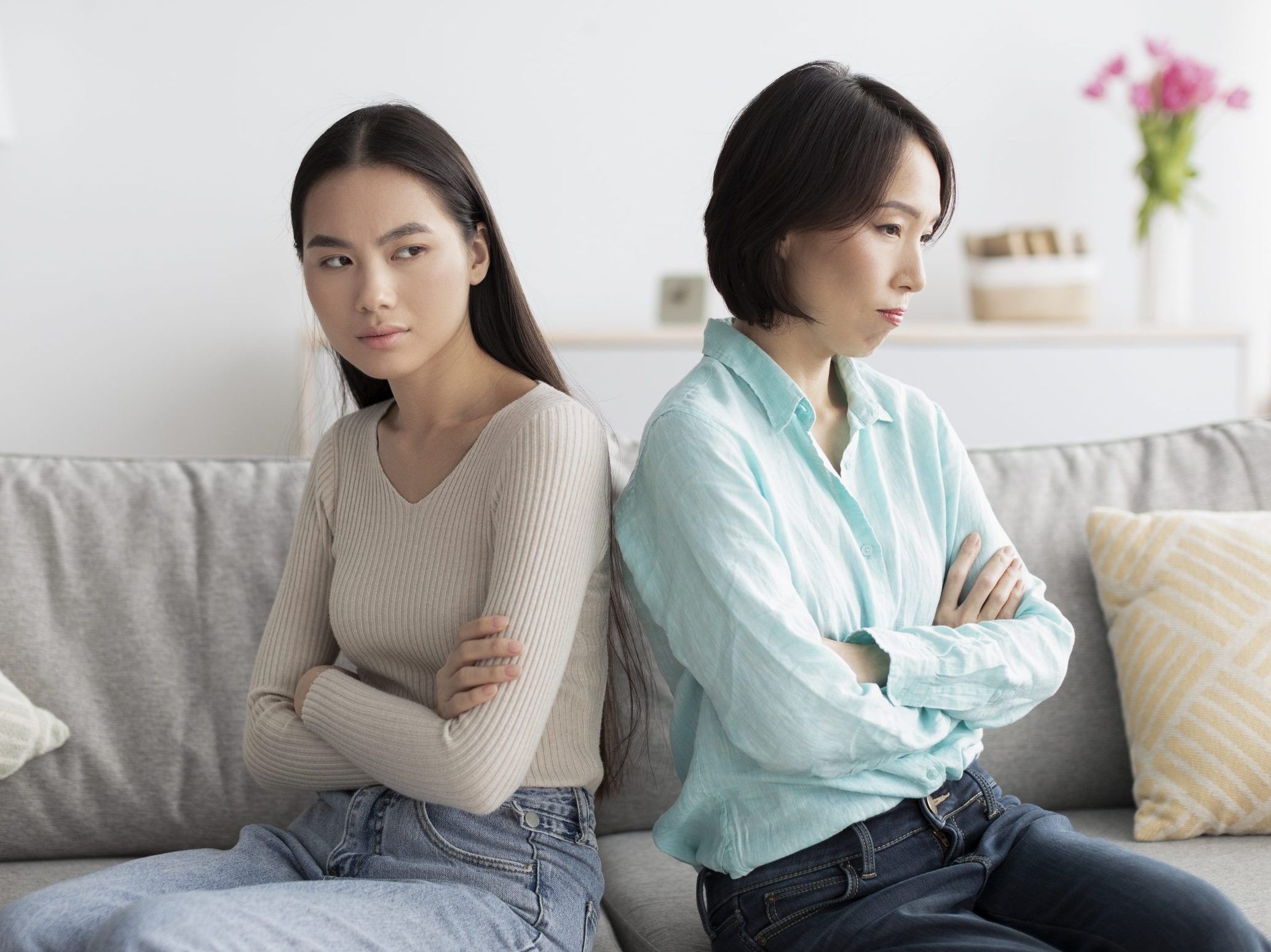 DEAR ABBY: Efforts to connect are met by silence | Toronto Sun