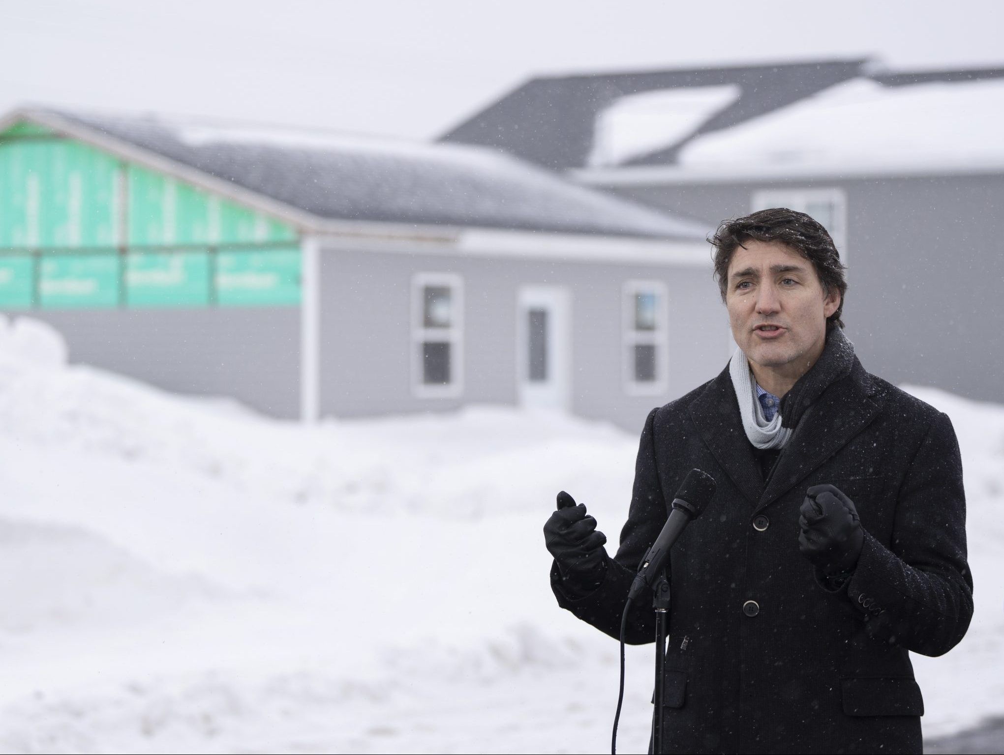 EDITORIAL: PM stumbles from scandal to scandal | Toronto Sun