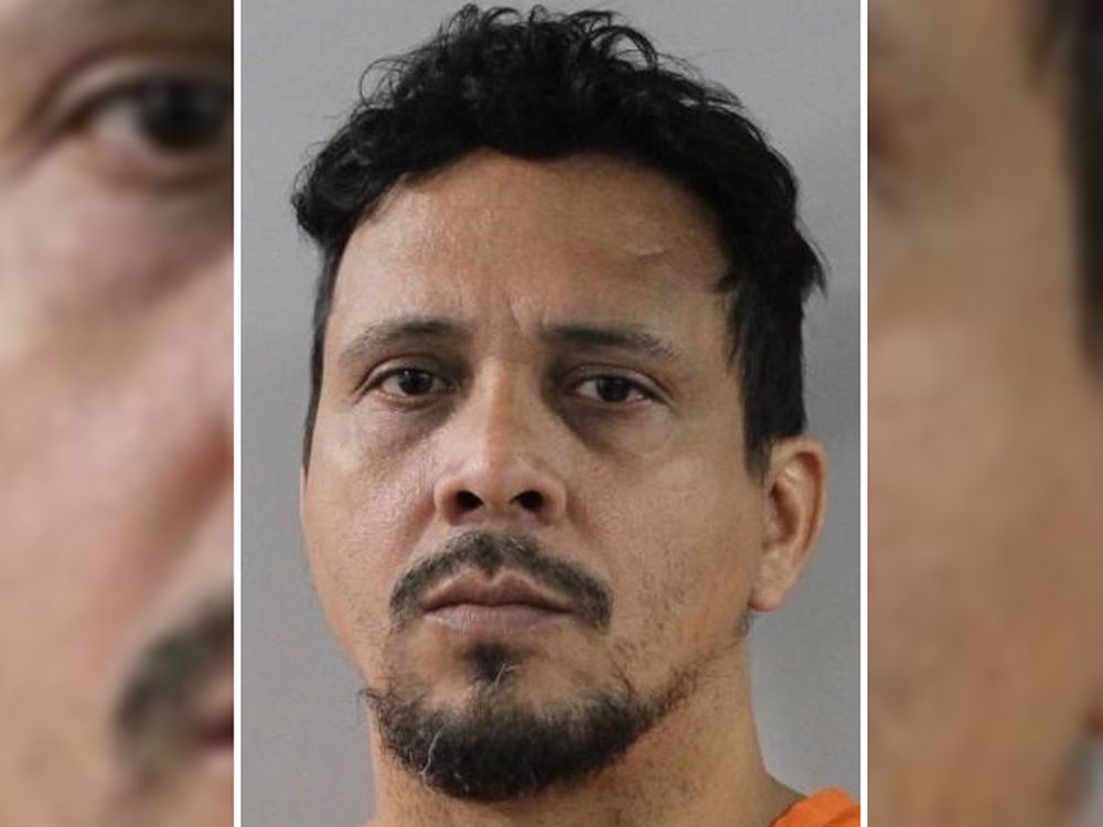 Sisters team with TikTok, America's Most Wanted to find fugitive dad ...