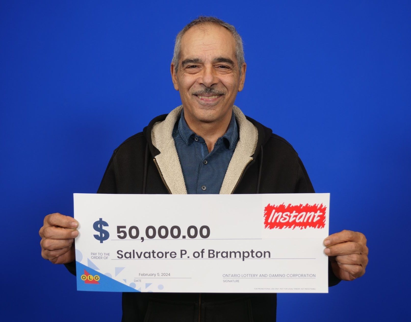 Brampton man changes routine and nets $50Gs on scratch ticket | Toronto Sun