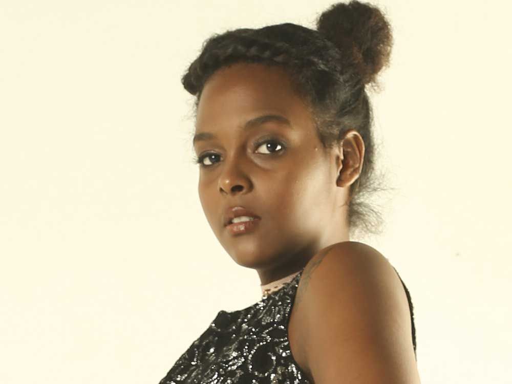 SUNshine Girl Tia | Toronto Sun