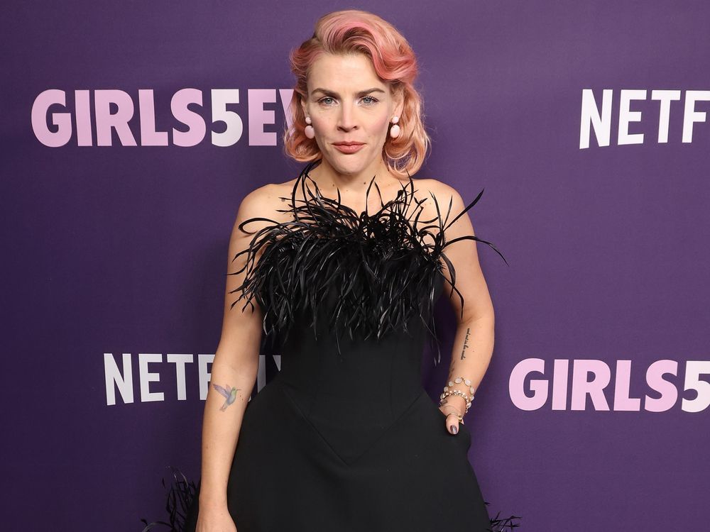 Busy Phillips 'thousands of dollars out of pocket' for each red carpet ...