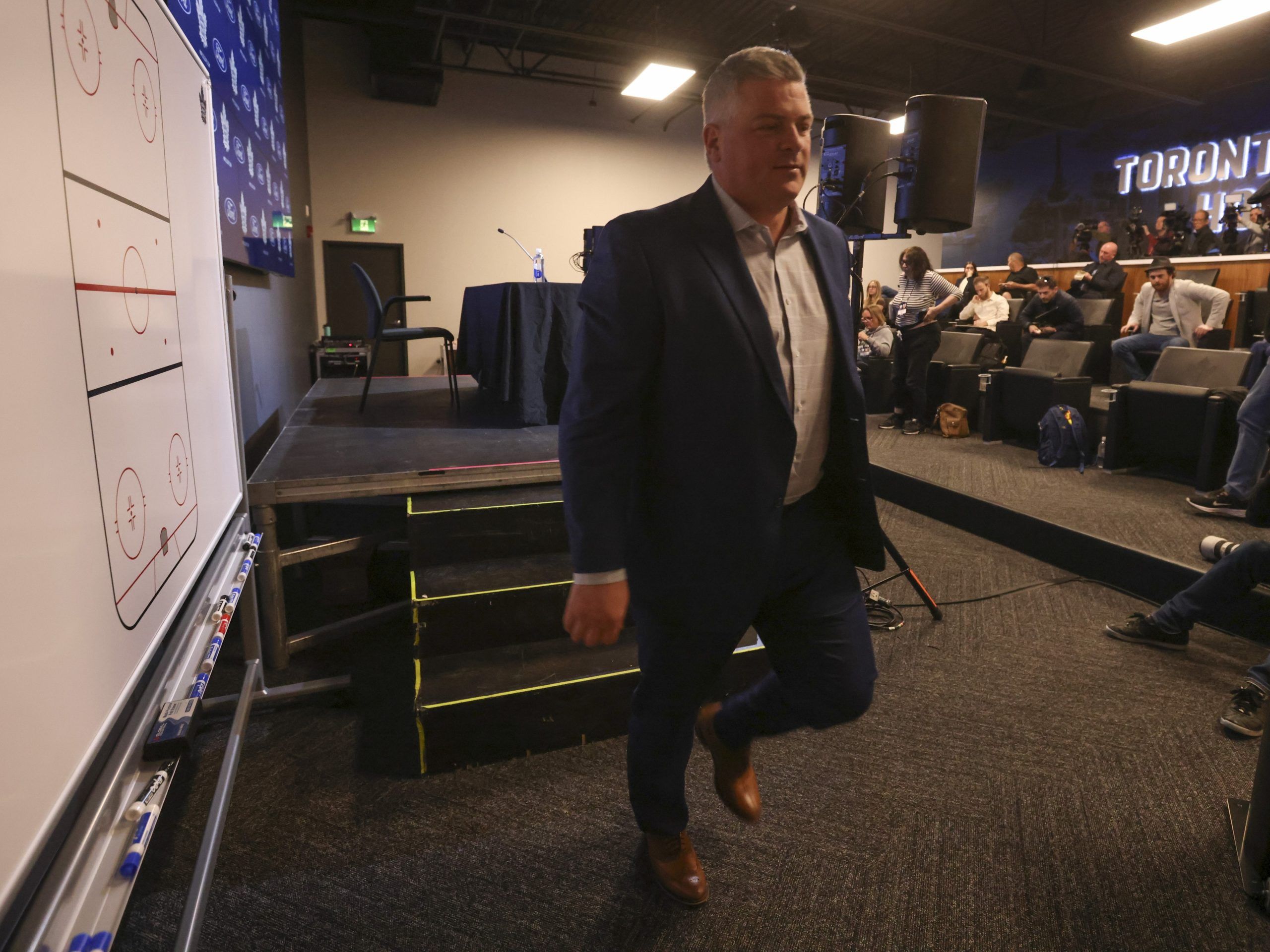 SHELDON KEEFE SPEAKS: Fired Maple Leafs coach posts video to X ...