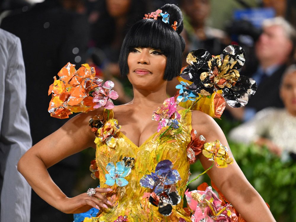 Rapper Nicki Minaj says Dutch police told her they found pot in bags ...