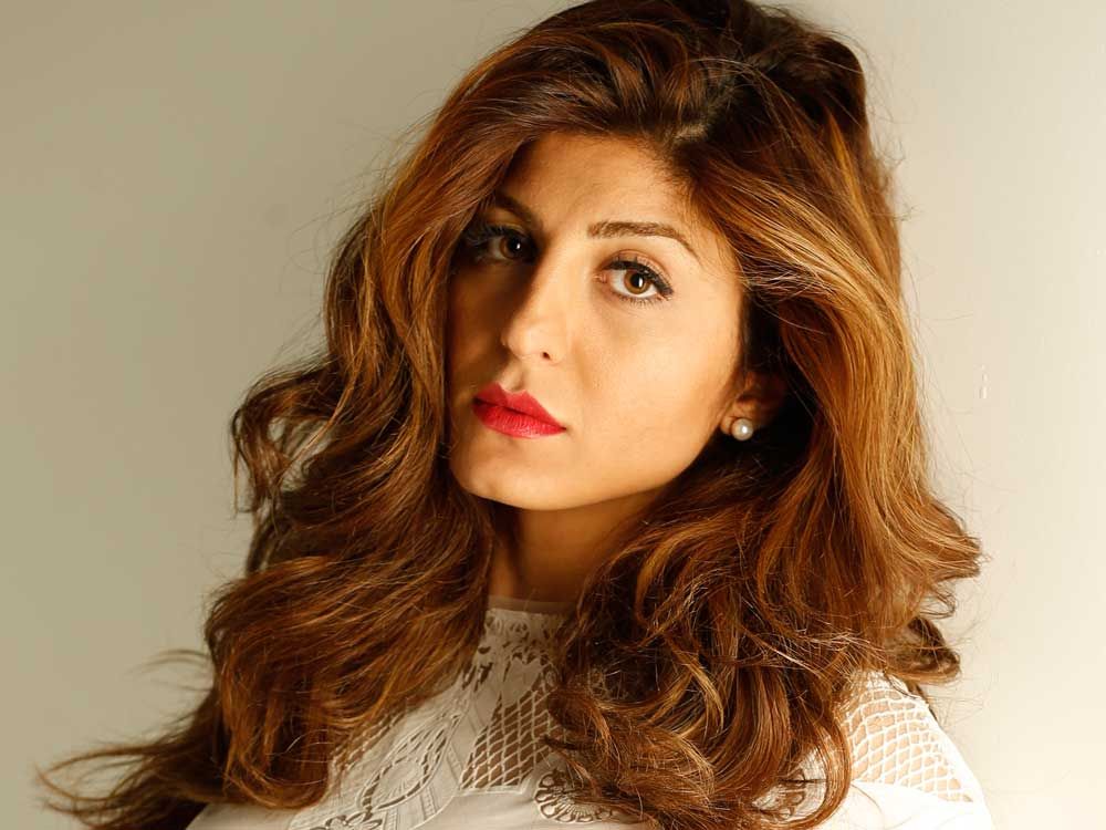 Cher brings songs, spectacle to Edmonton | Edmonton Sun