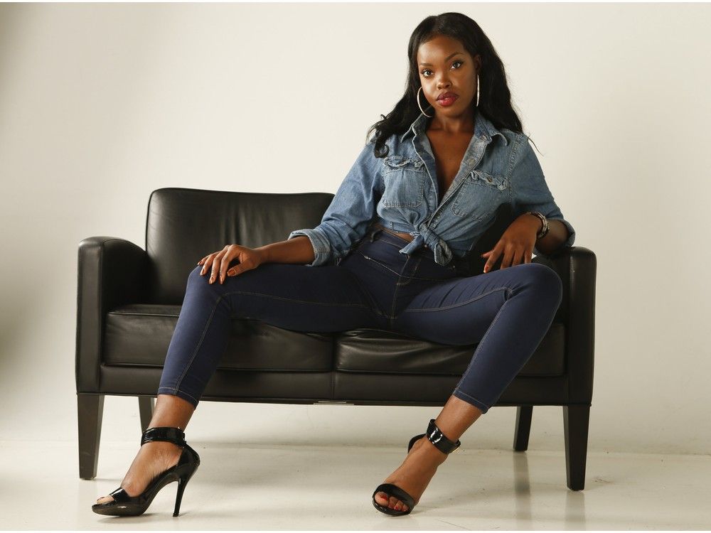 SUNshine Girl KayDee | Toronto Sun