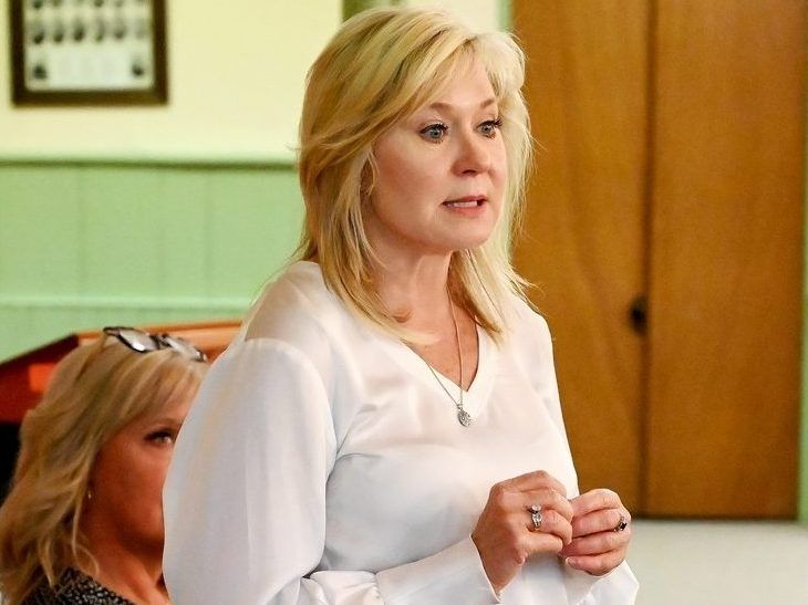 Crombie muses about taxes and gives Ford attack ad material | Toronto Sun