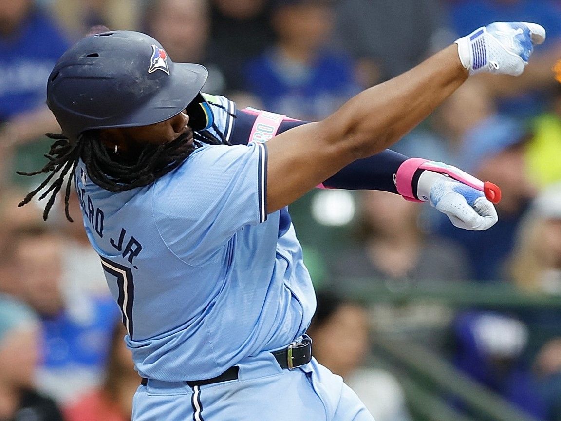 Time ticking for Blue Jays' beleaguered bats to come alive | Toronto Sun