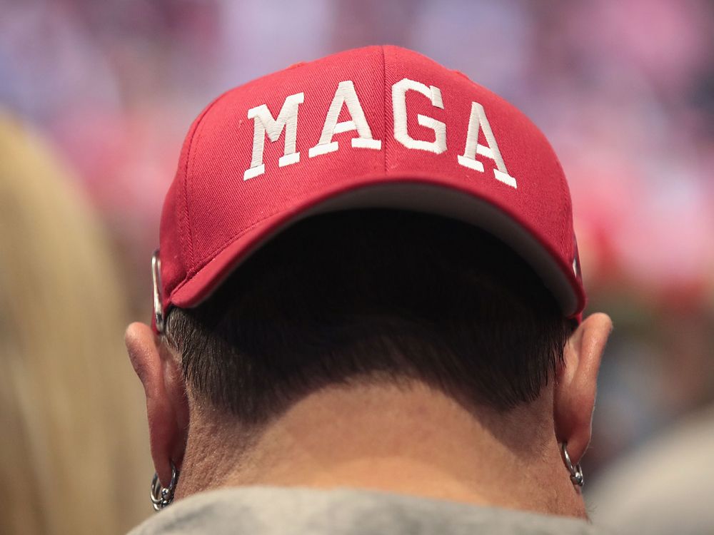 Trump fans’ bus loaded with MAGA merchandise crashes in New York City ...