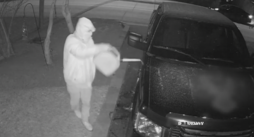 CRIME SCENE: Suspects wanted in Richmond Hill vehicle arson | Toronto Sun