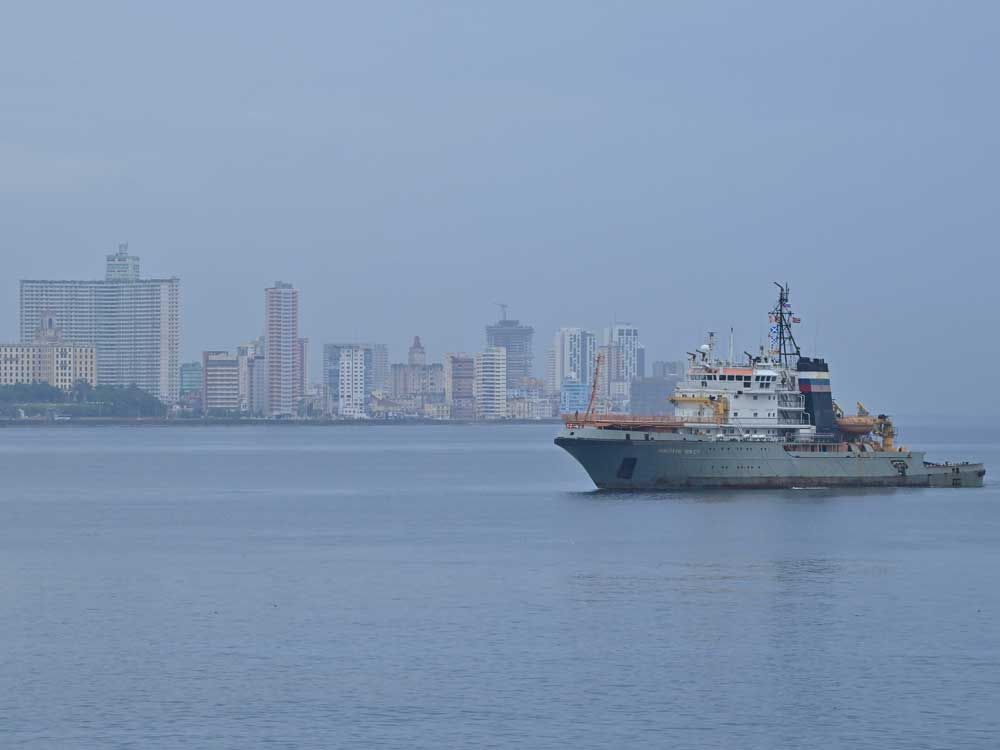 Russian warships reach Cuban waters for military exercises | Toronto Sun