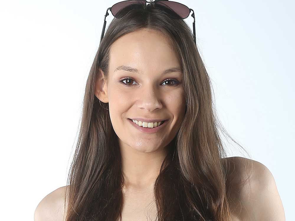 SUNshine Girl Shaye | Toronto Sun