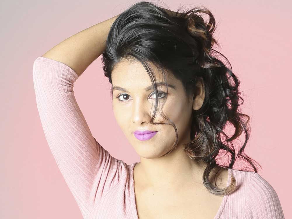 SUNshine Girl Neha | Toronto Sun