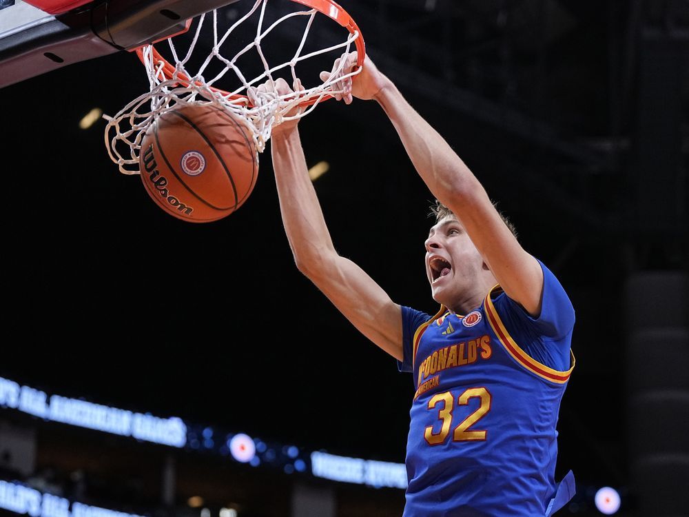 Super prospect Cooper Flagg puts on show against Team USA | Toronto Sun