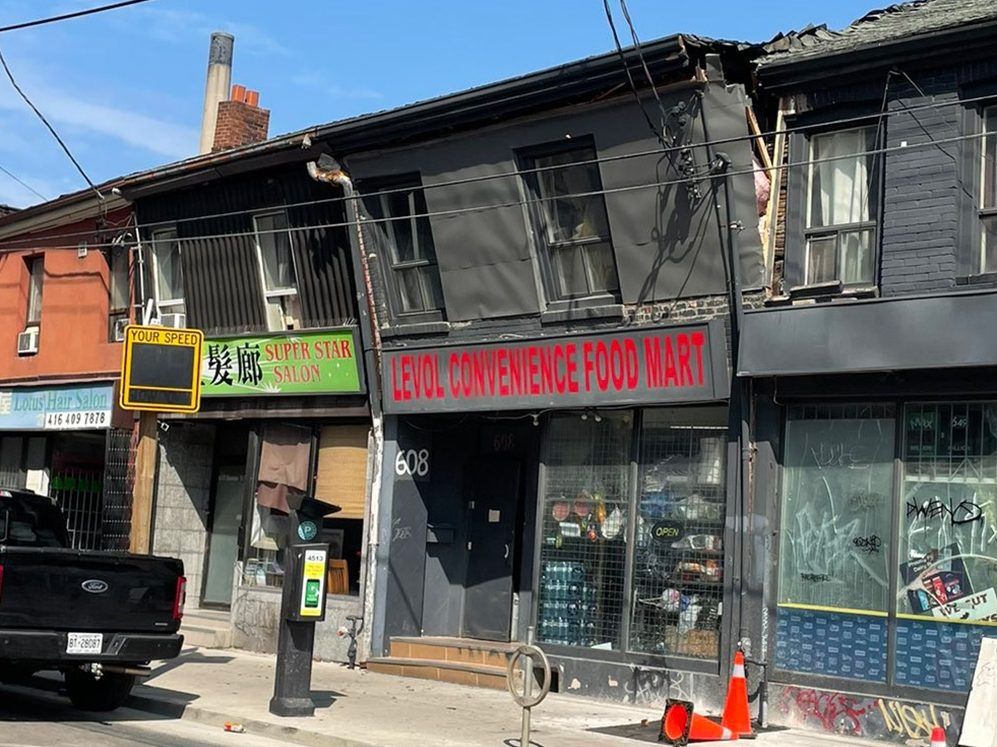 Building on verge of collapse in Kensington Market sparks evacuation ...