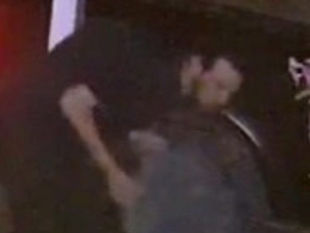 ESCENA DEL CRIMEN: Publicada nueva fotografía sospechosa del doble ...