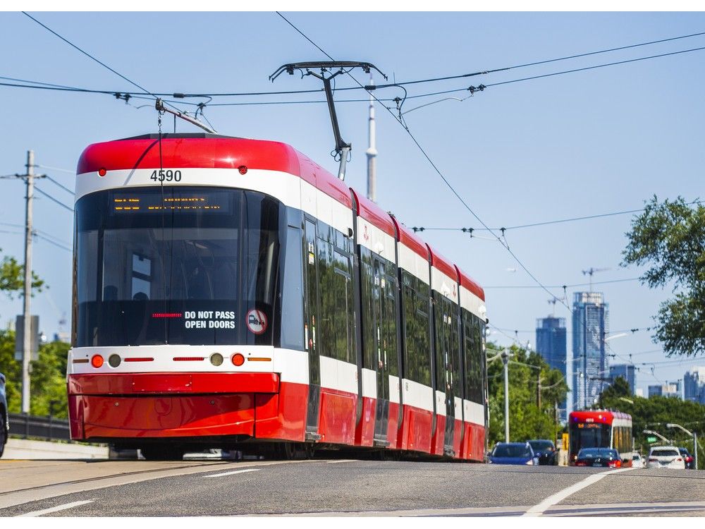 Crash causes 'extensive' damage to Toronto streetcar system | Toronto Sun