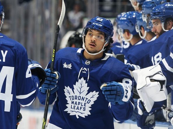 Toronto Maple Leafs re-sign Nick Robertson to one-year deal | Toronto Sun