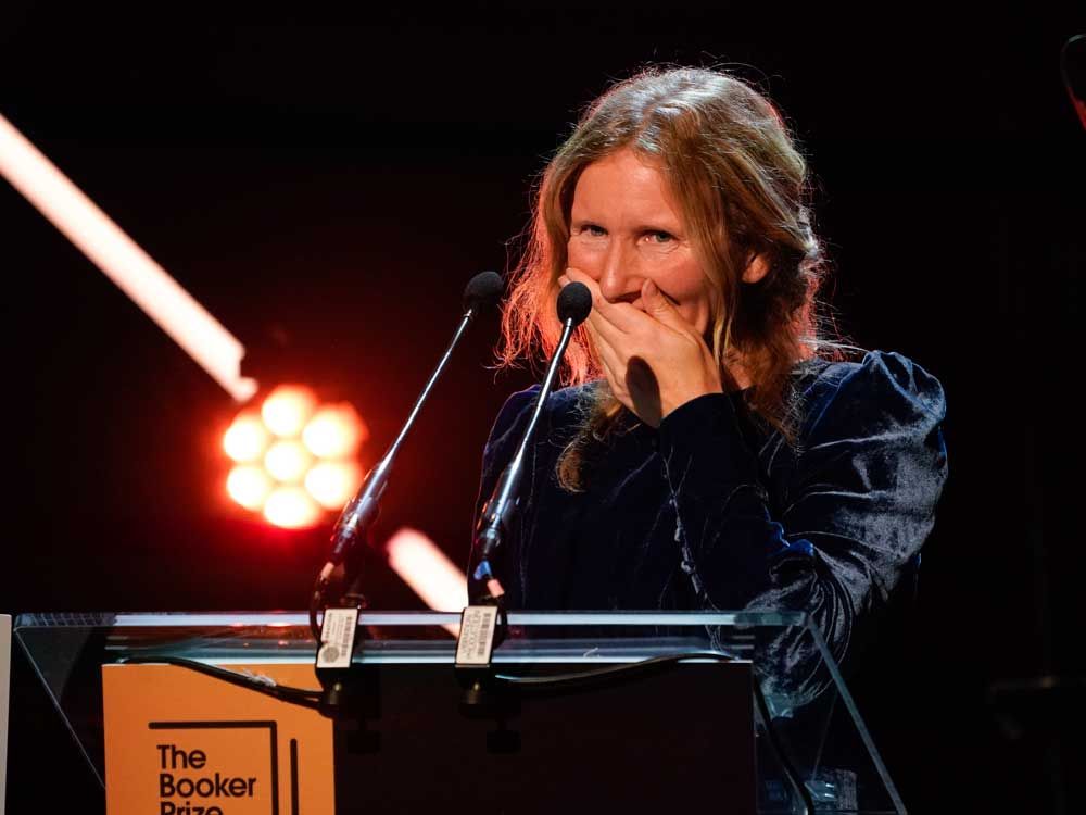 Samantha Harvey’s ’Orbital’ wins Booker Prize for fiction | Toronto Sun