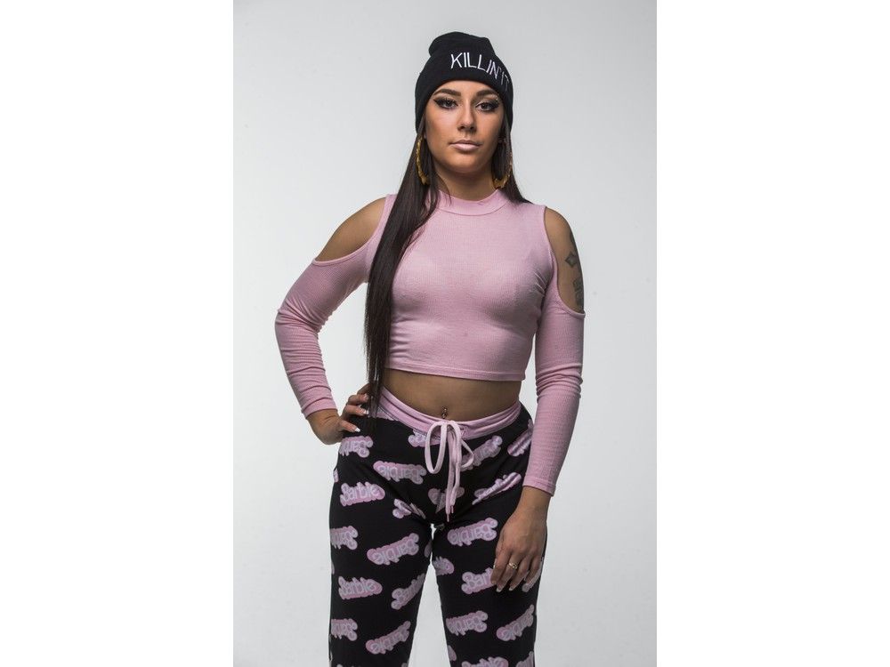 SUNshine Girl Serena | Toronto Sun