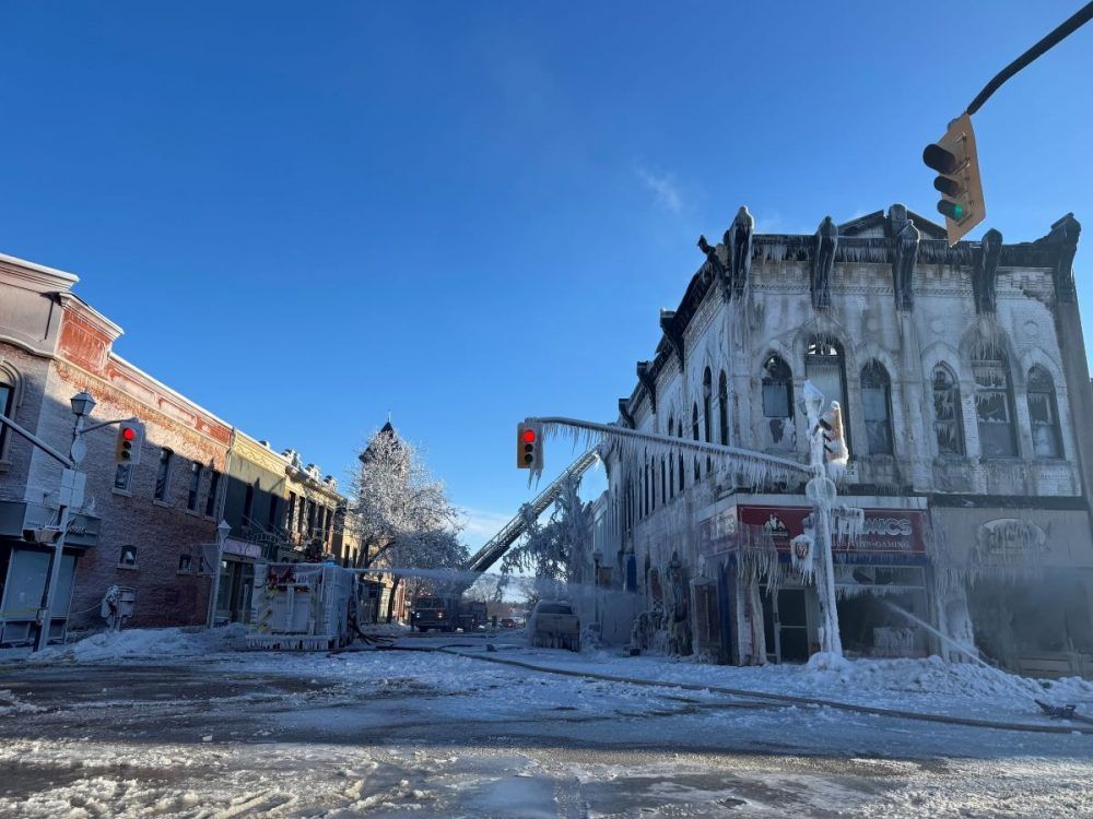 Brampton man arrested after fire in Orillia damaged building | Toronto Sun