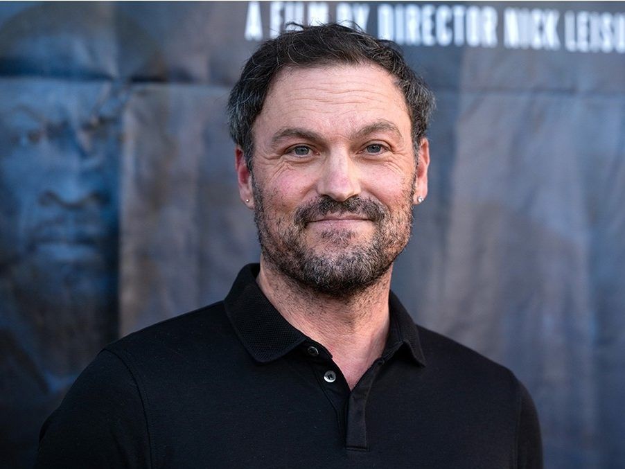 Brian Austin Green tells MGK to 'stop lying' amid Megan Fox breakup ...