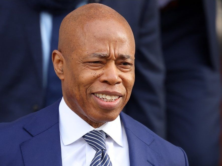 New York governor won’t remove NYC mayor, for now | Toronto Sun