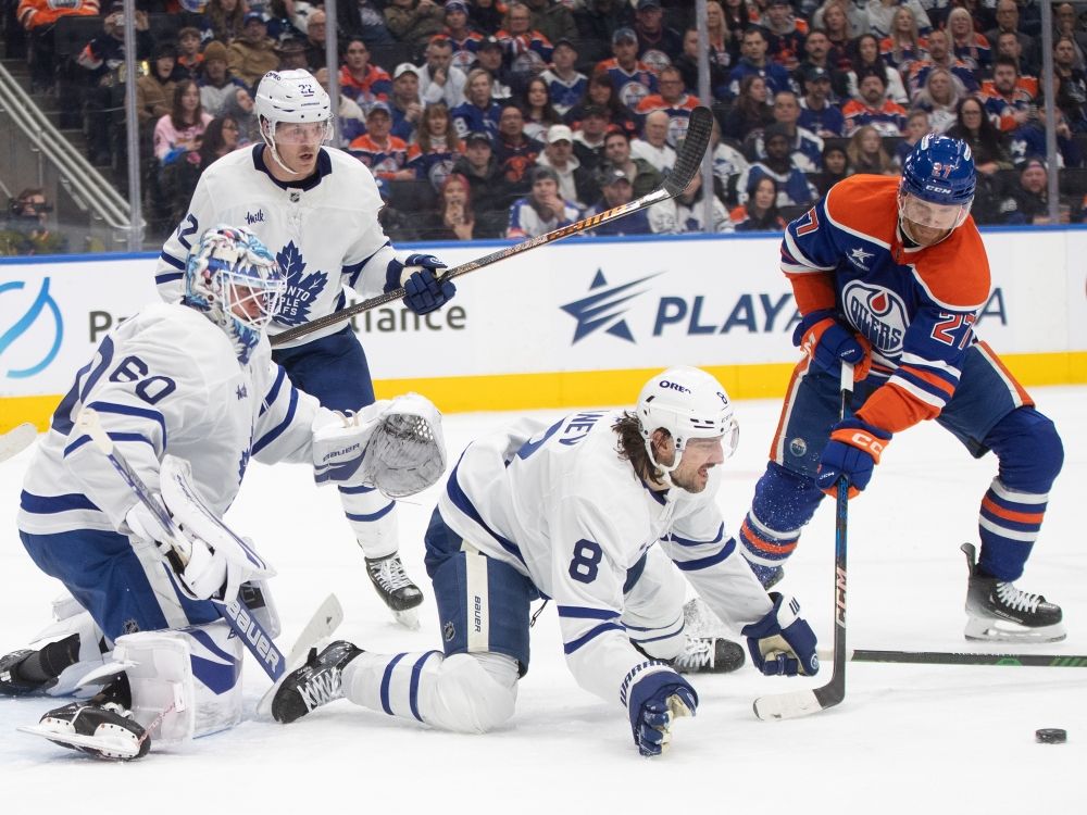Leafs' Joseph Woll, Anthony Stolarz helped by shot blocks | Toronto Sun
