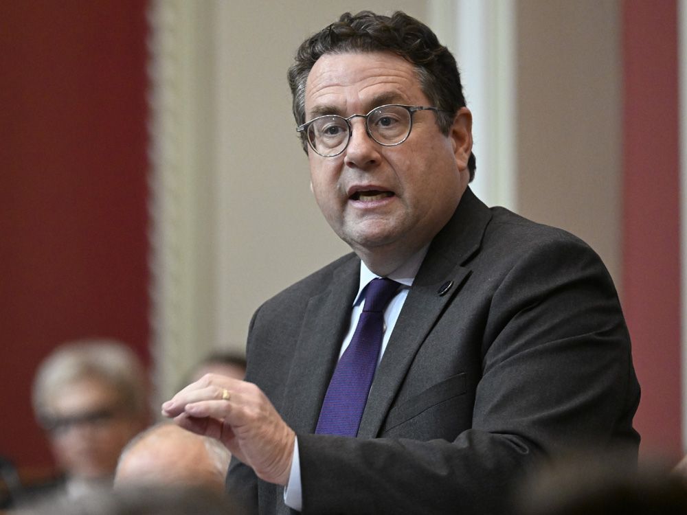 Quebec bill would expand religious symbol ban | Toronto Sun