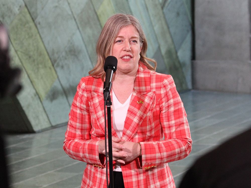 New Brunswick looking at selling government-owned Teslas | Toronto Sun