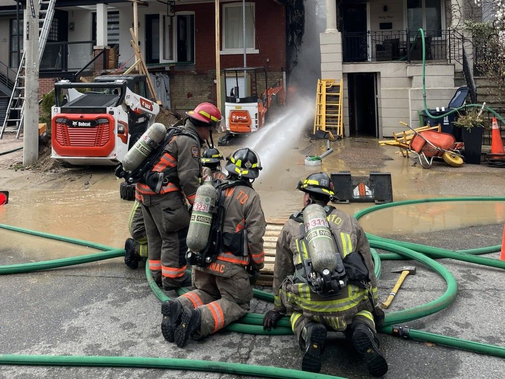 Two homes catch fire in Midtown Toronto after gas line hit | Toronto Sun