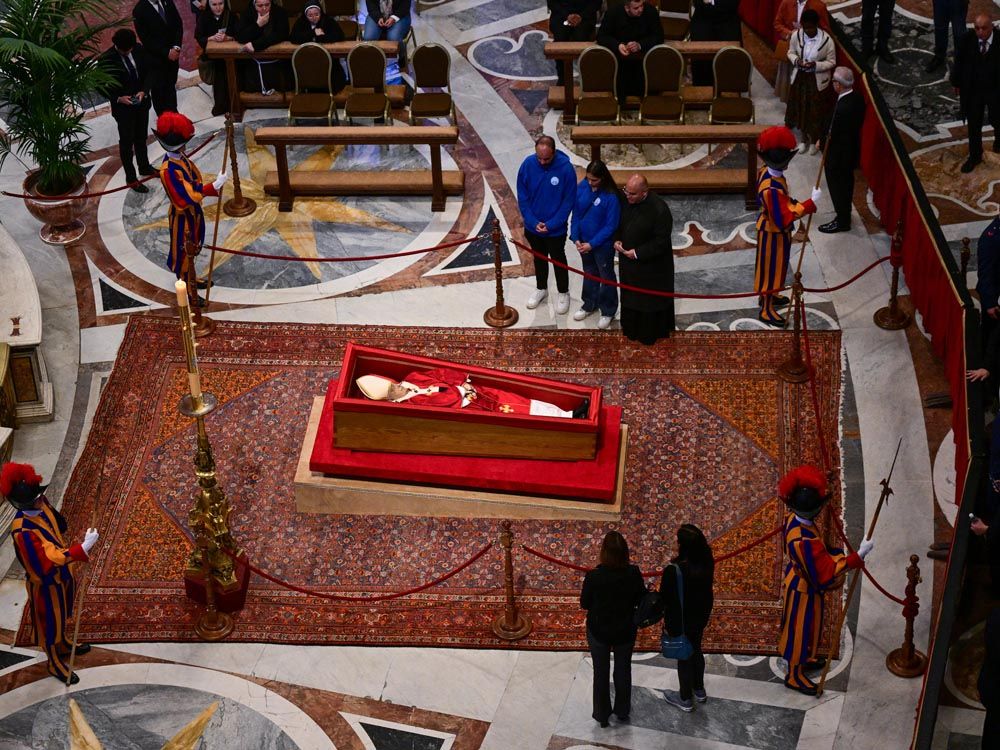 Catholic faithful pay final respects to Pope Francis in St. Peter’s ...