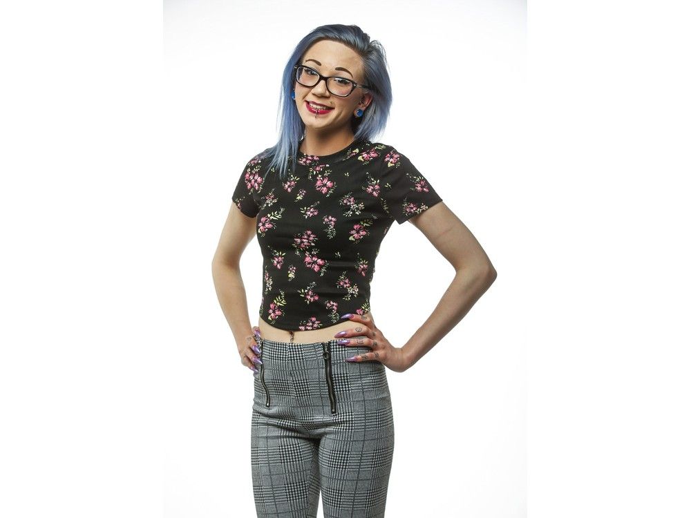 SUNshine Girl Emily | Toronto Sun