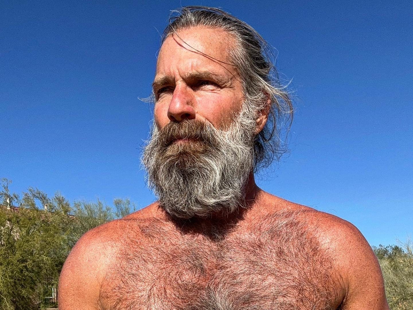 ‘Certified health nut’ boasts about benefits of drinking pee | Toronto Sun